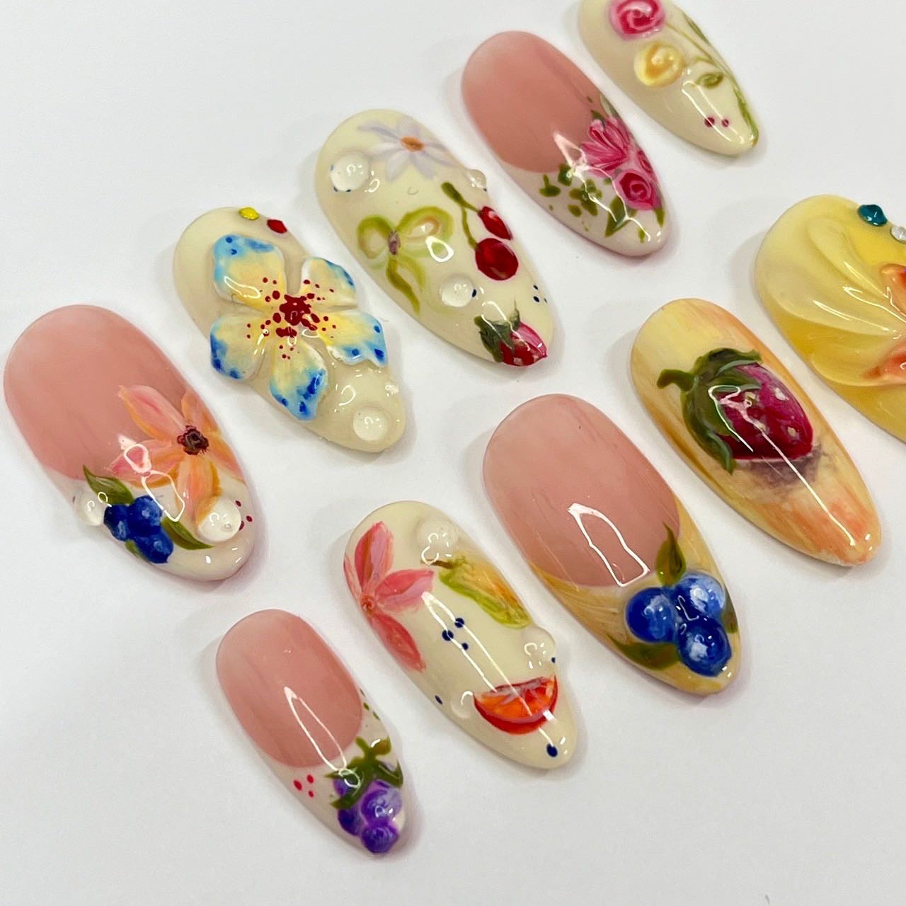 SUMMER NAILS – LILY NAILS ART